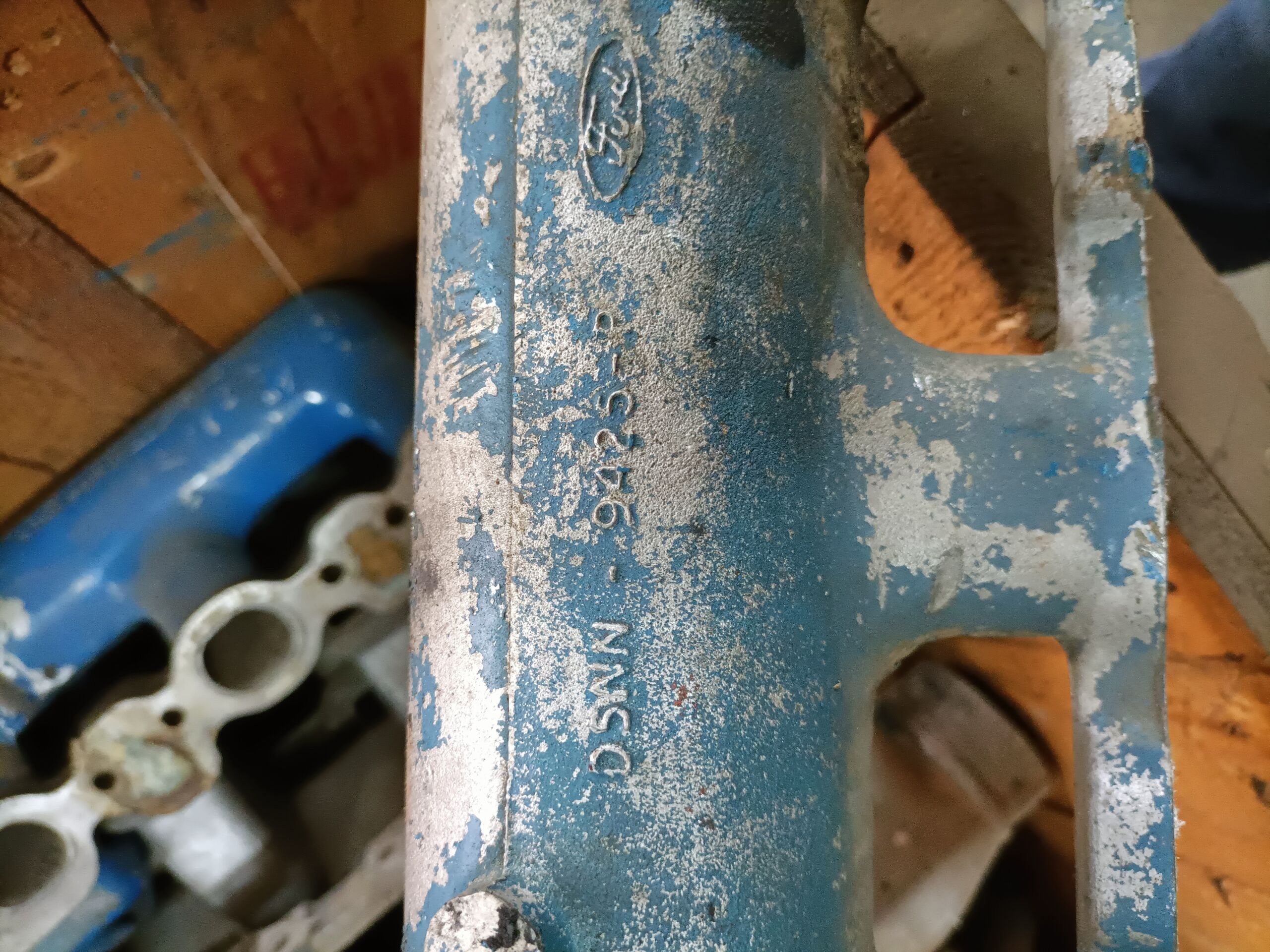 Used Intake Manifolds Ford New Holland (26) - Beukeveld Exports BV